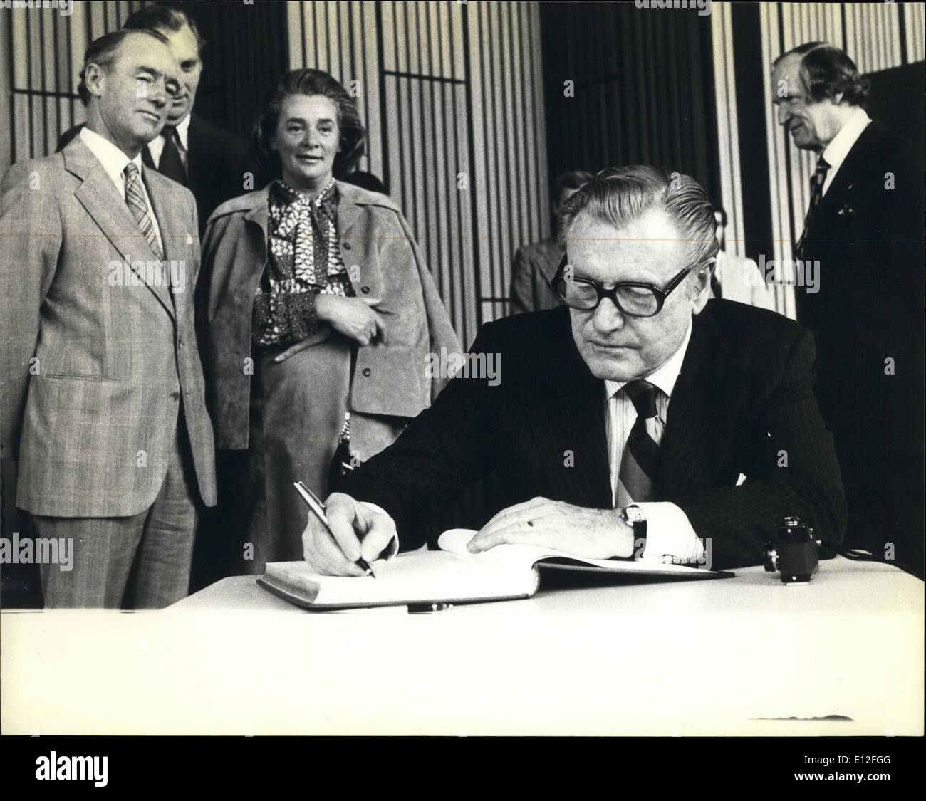 Dec. 26, 2011 - V.P. Rockefeller visits the Sydeny opera House Stock ...