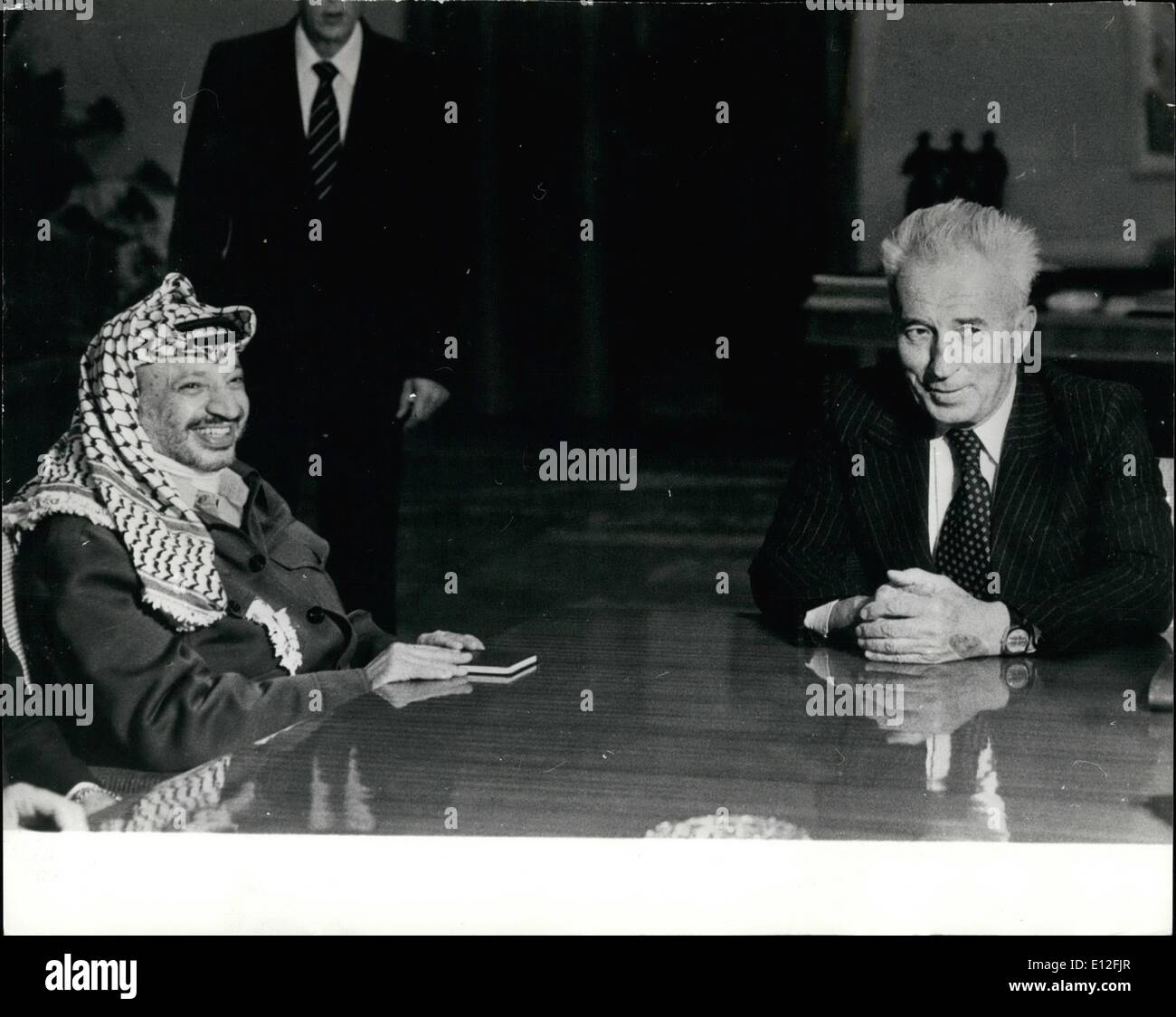 Yasser arafat visits relgraie photo shows hi-res stock photography and ...