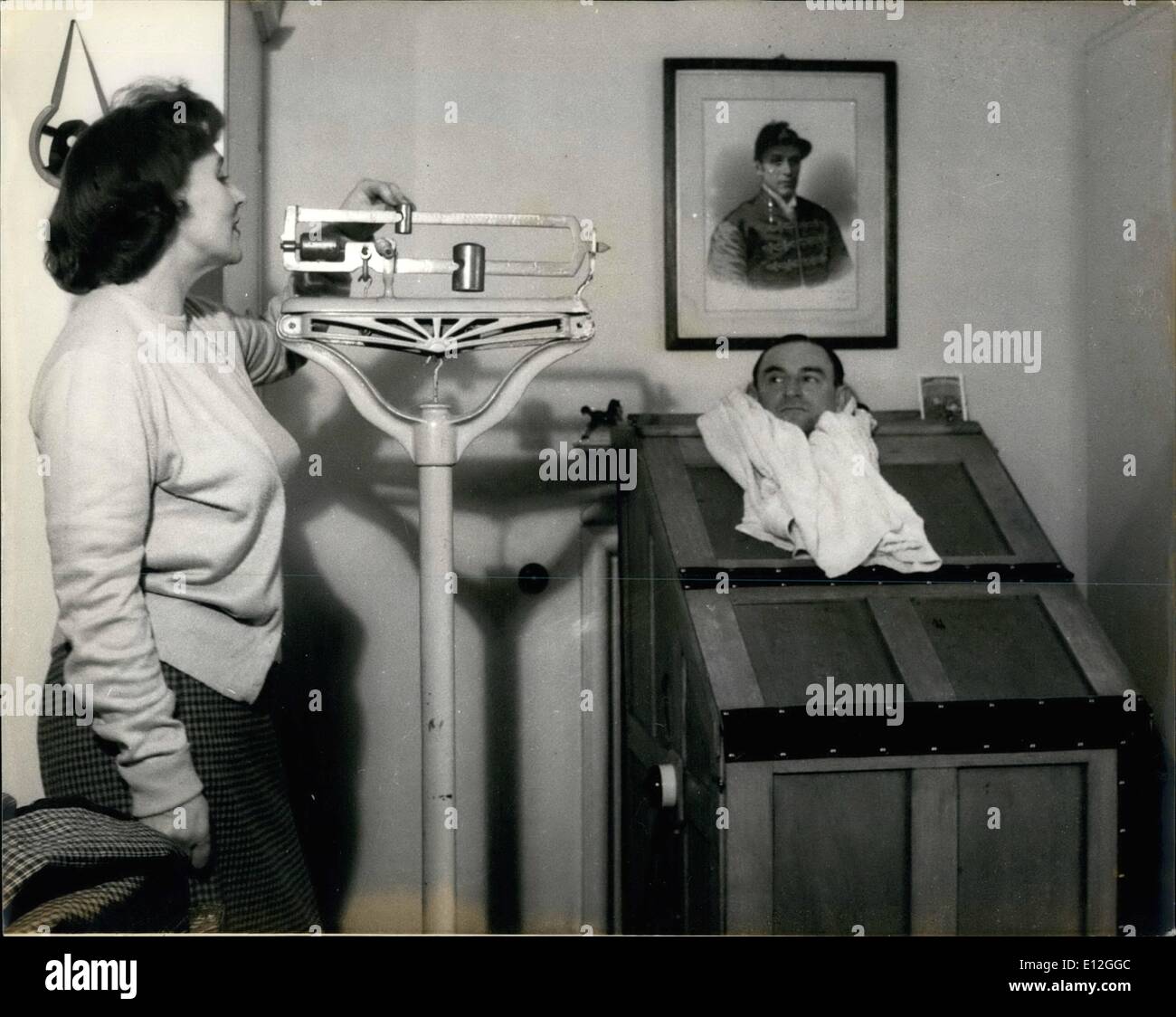 Jan. 10, 2012 - the Queen's Jockey - Harry Carr Prepares For Opening Of ...