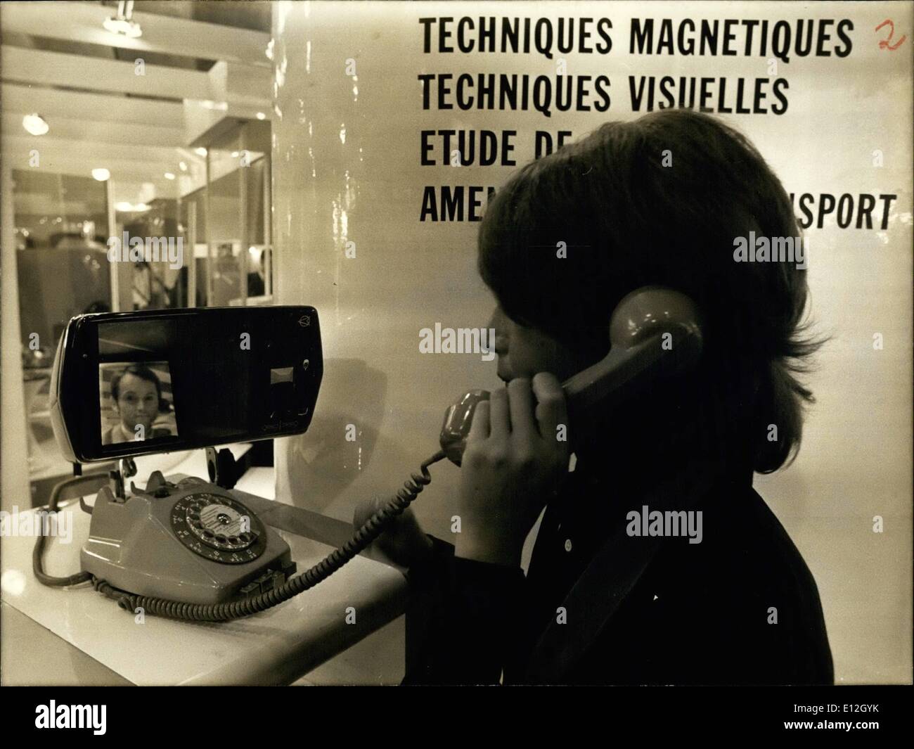 Videophone hi-res stock photography and images - Alamy