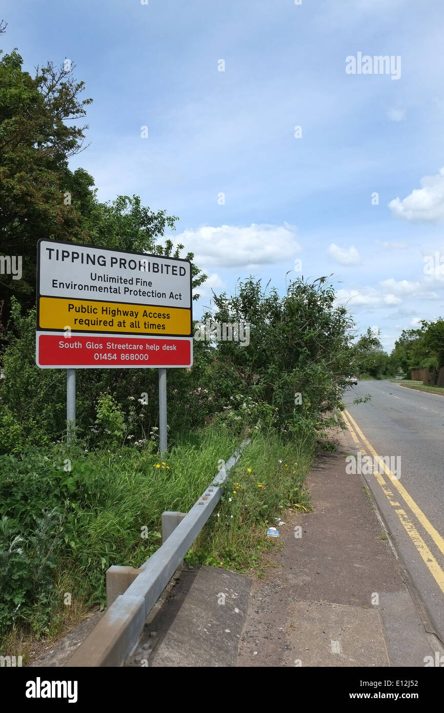 Tipping prohibited sign on the road side in South Gloucestershire, 21 ...
