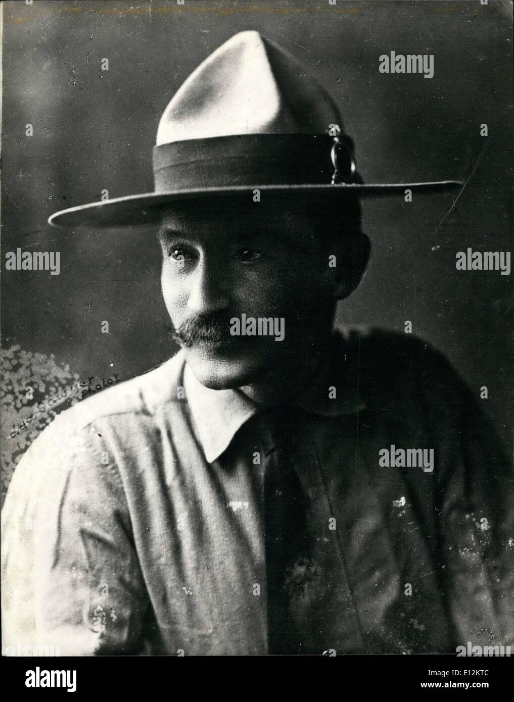 Robert baden powell hi-res stock photography and images - Alamy