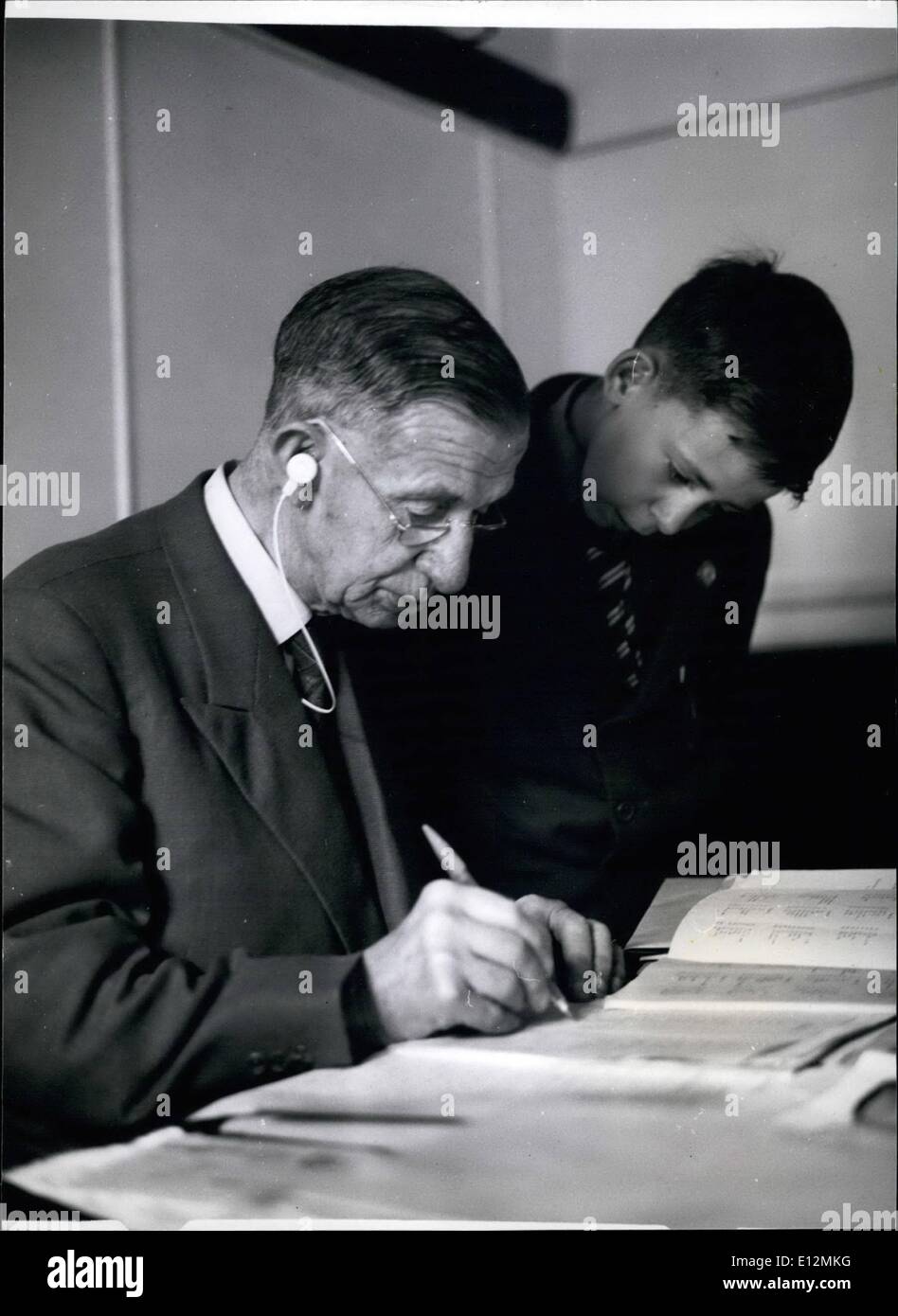 24 11 2012 hi-res stock photography and images - Alamy