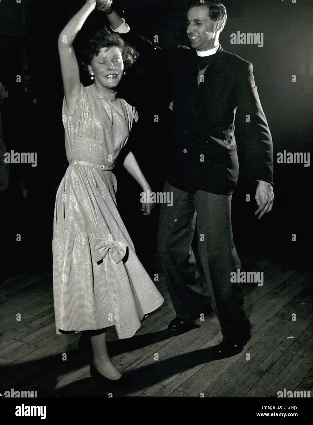 Rev cyril hi-res stock photography and images - Alamy