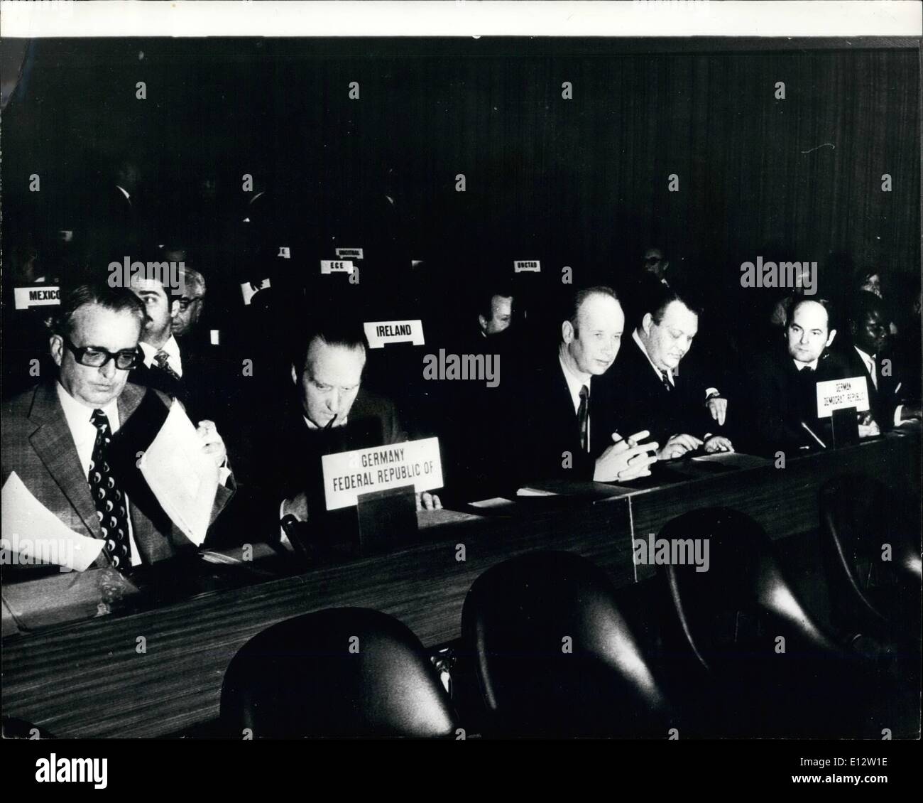 25 of december hi-res stock photography and images - Alamy