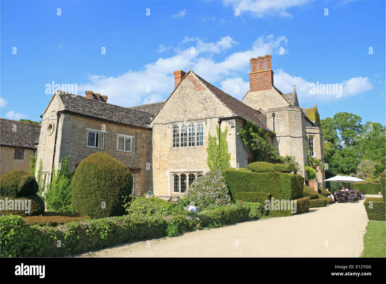 The manor hotel oxfordshire hi-res stock photography and images - Alamy
