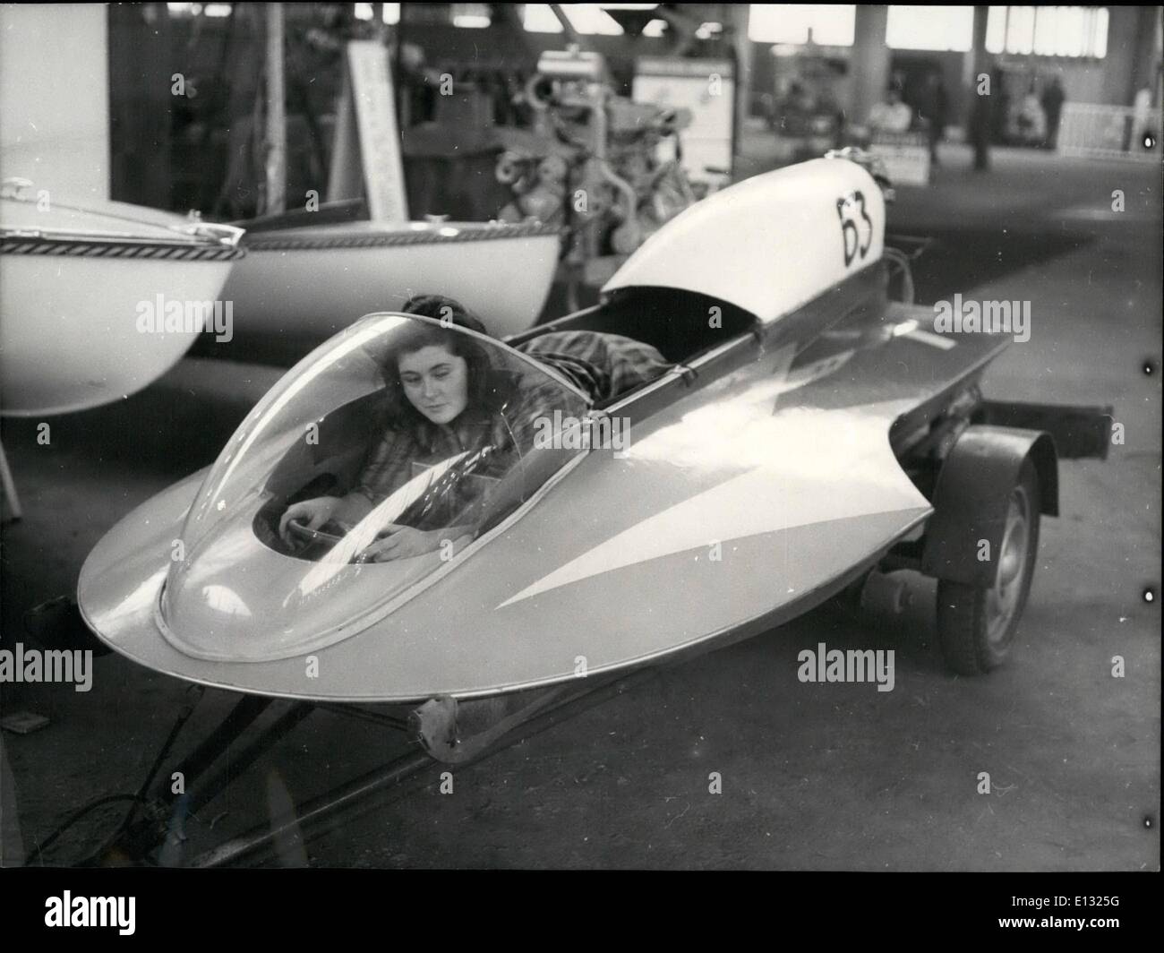 The hull note hi-res stock photography and images - Alamy