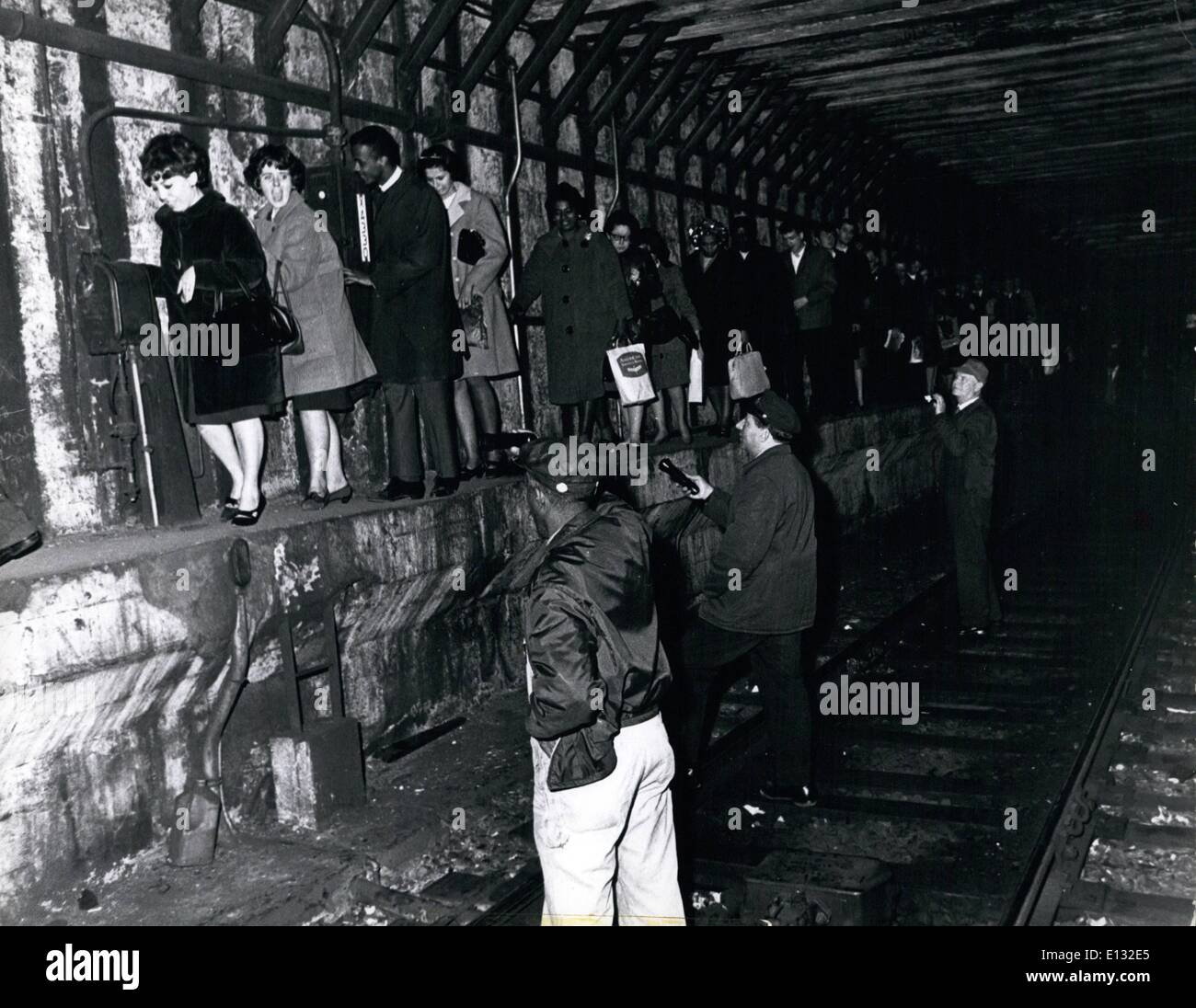 1965 New York Blackout High Resolution Stock Photography and Images - Alamy