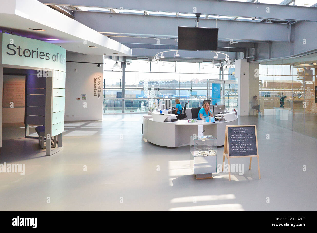 Leisure centre reception hi-res stock photography and images - Alamy