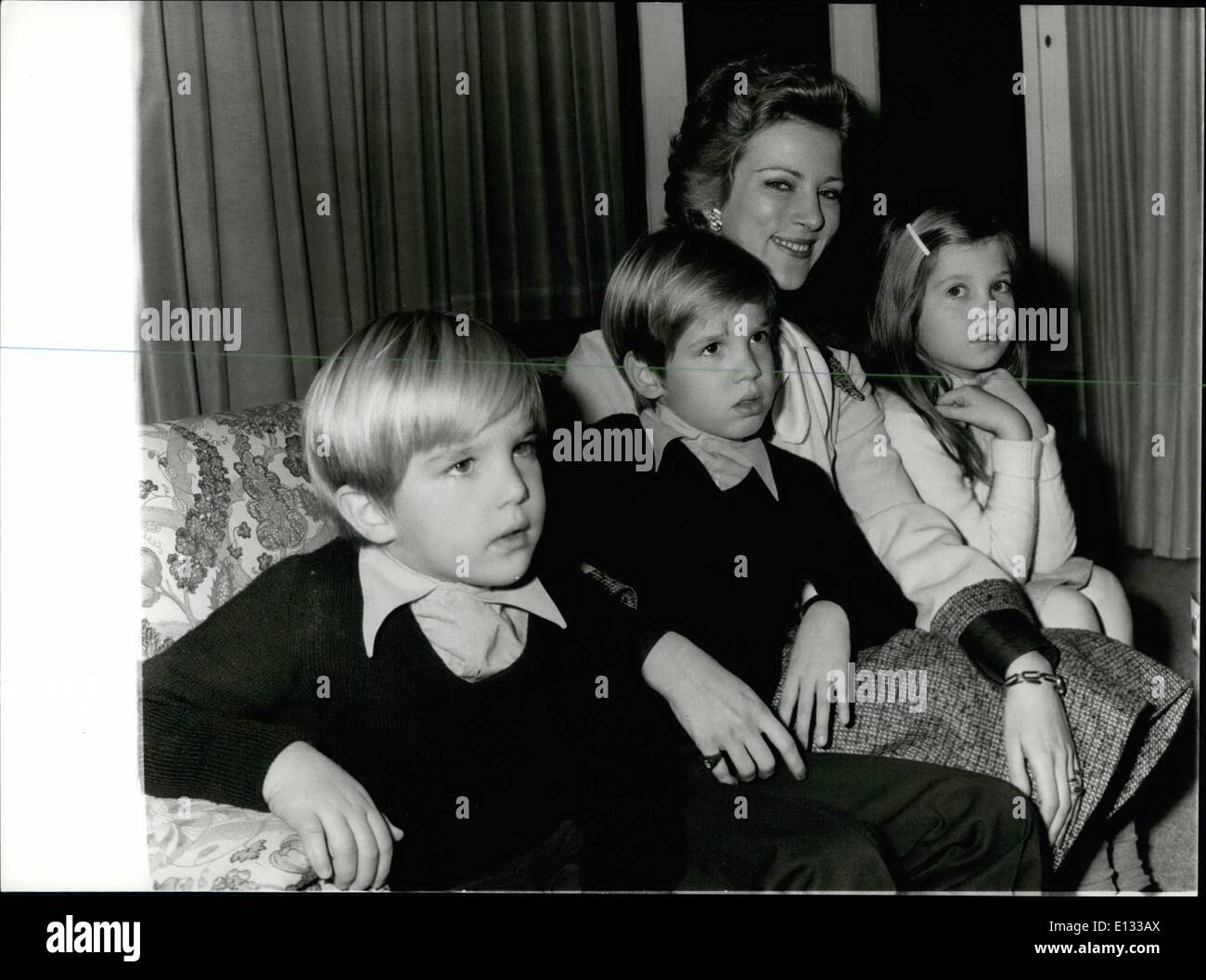Exiled children hi-res stock photography and images - Alamy