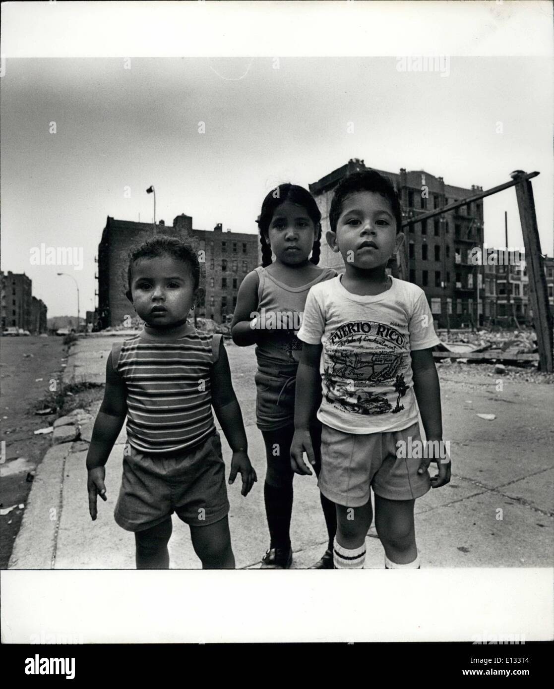 2012 children in the south bronx hi-res stock photography and images ...