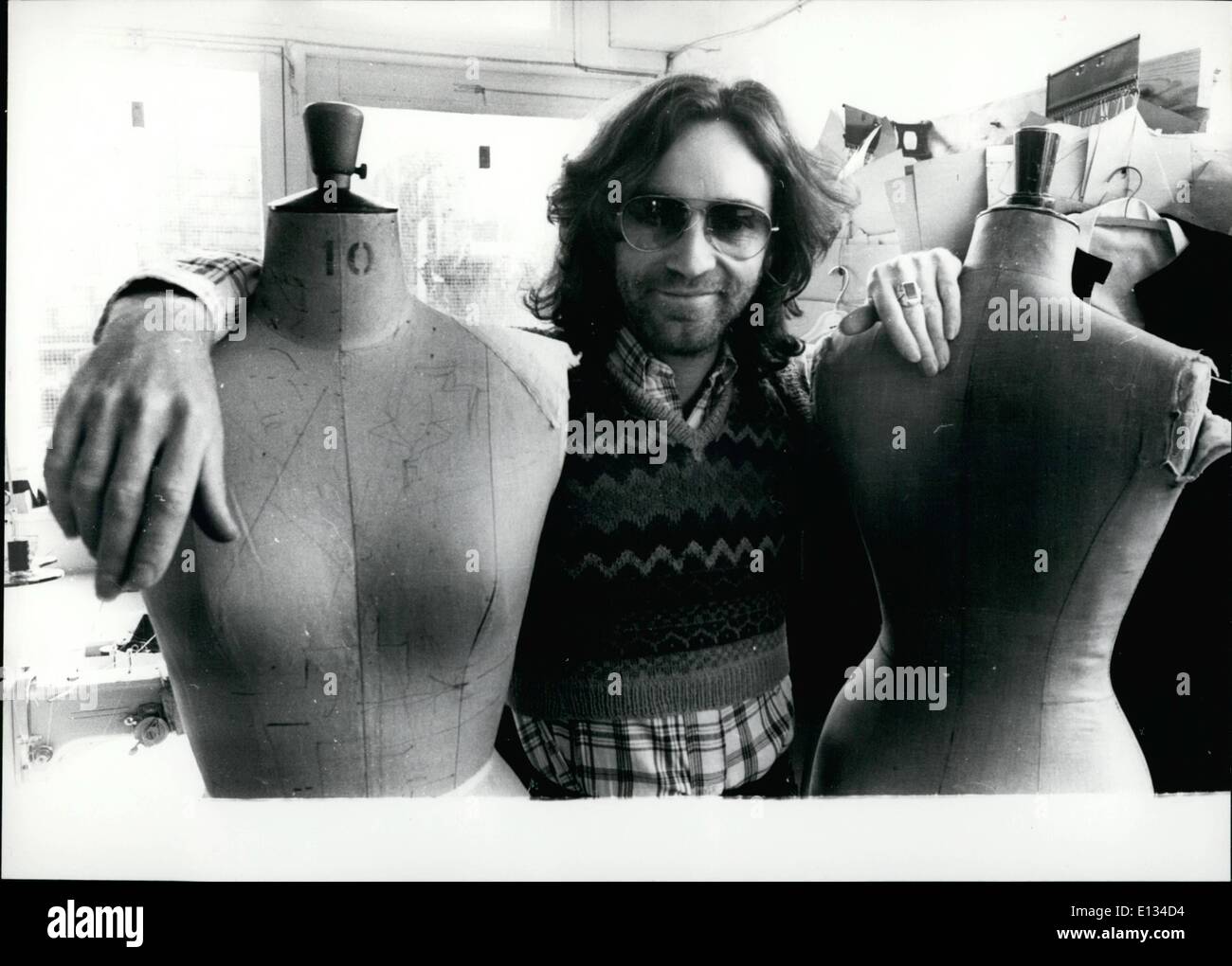 2012 fashion designer ossie clark hi-res stock photography and images ...