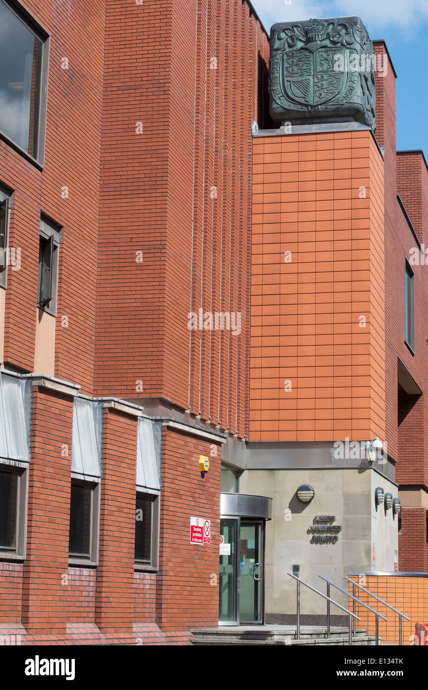 Leeds crown court hi-res stock photography and images - Alamy