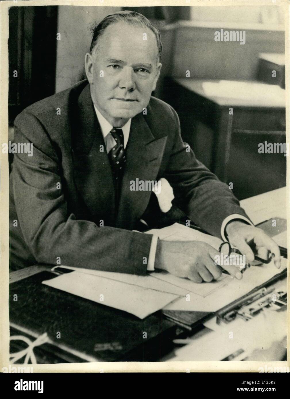 Leonard burt hi-res stock photography and images - Alamy