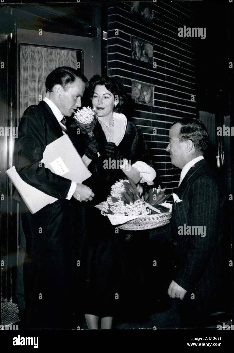 Happy frank ava hi-res stock photography and images - Alamy