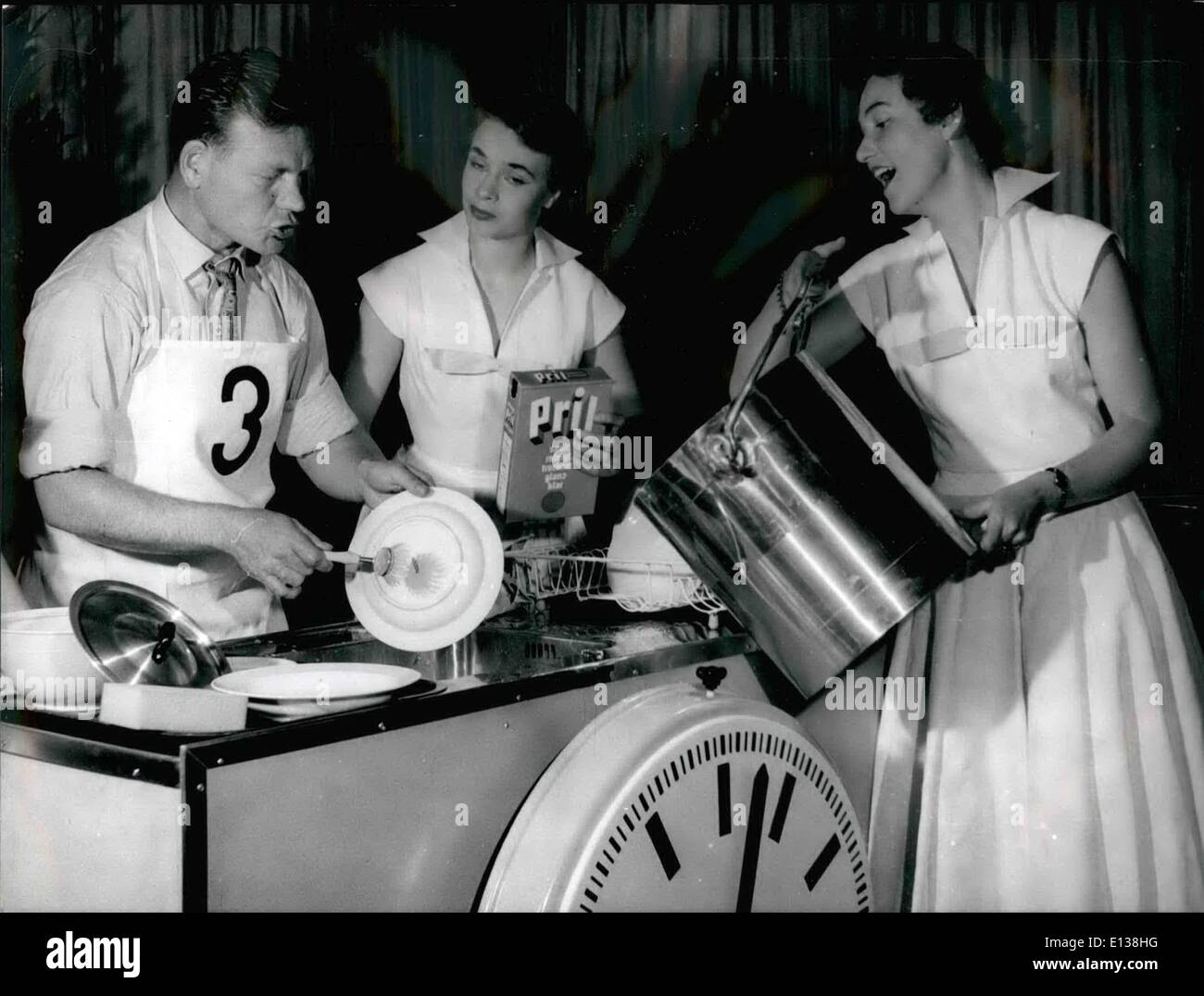 Swelling agent hi-res stock photography and images - Alamy