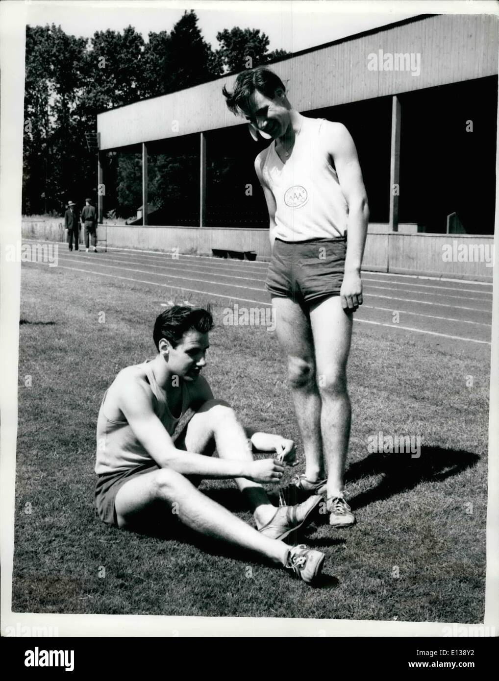 Twice fast milner twins hi-res stock photography and images - Alamy