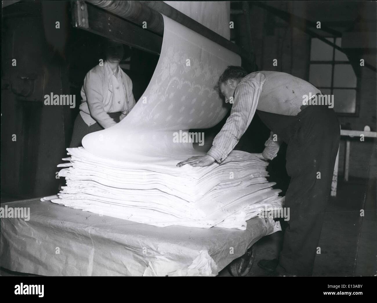 Bleaching linen hi-res stock photography and images - Alamy