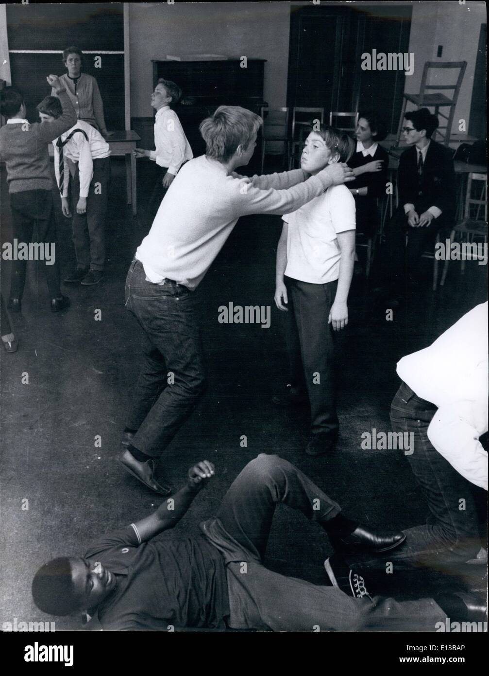 Impromptu dance hi-res stock photography and images - Alamy