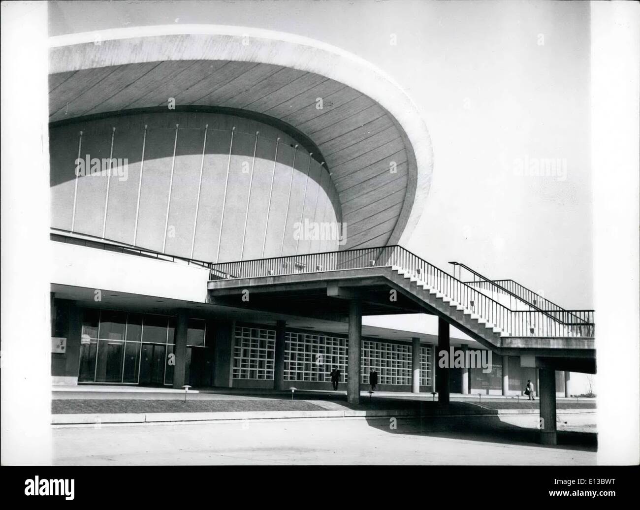 Press conference hall hi-res stock photography and images - Alamy