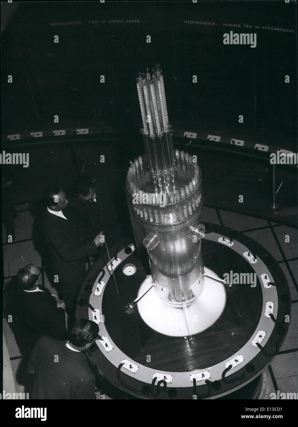 Reactor model hi-res stock photography and images - Alamy