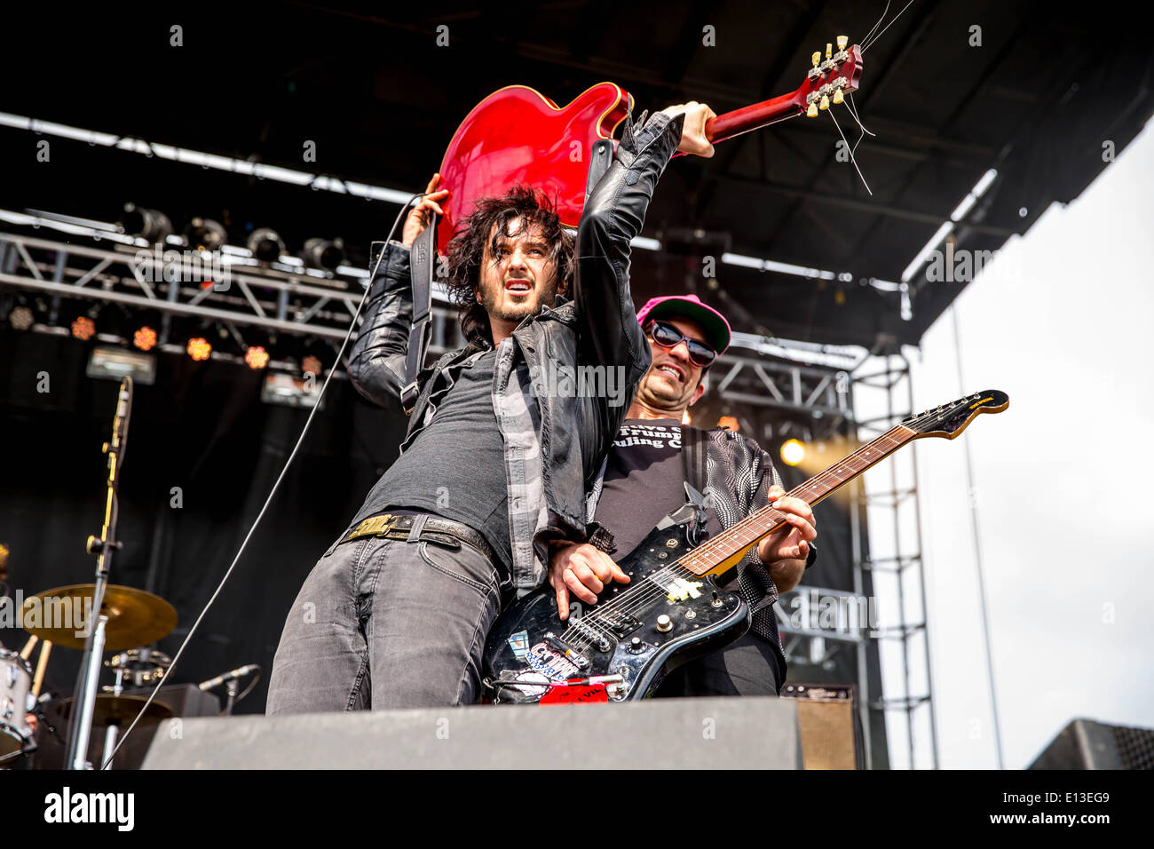 Columbus, Ohio, USA. 17th May, 2014. REIGNWOLF performs on day one of ...