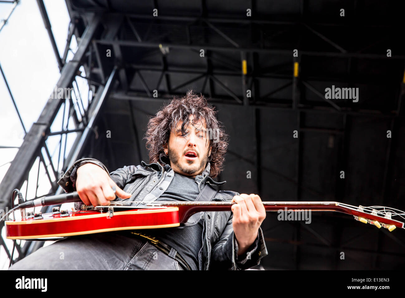 Columbus, Ohio, USA. 17th May, 2014. REIGNWOLF performs on day one of ...