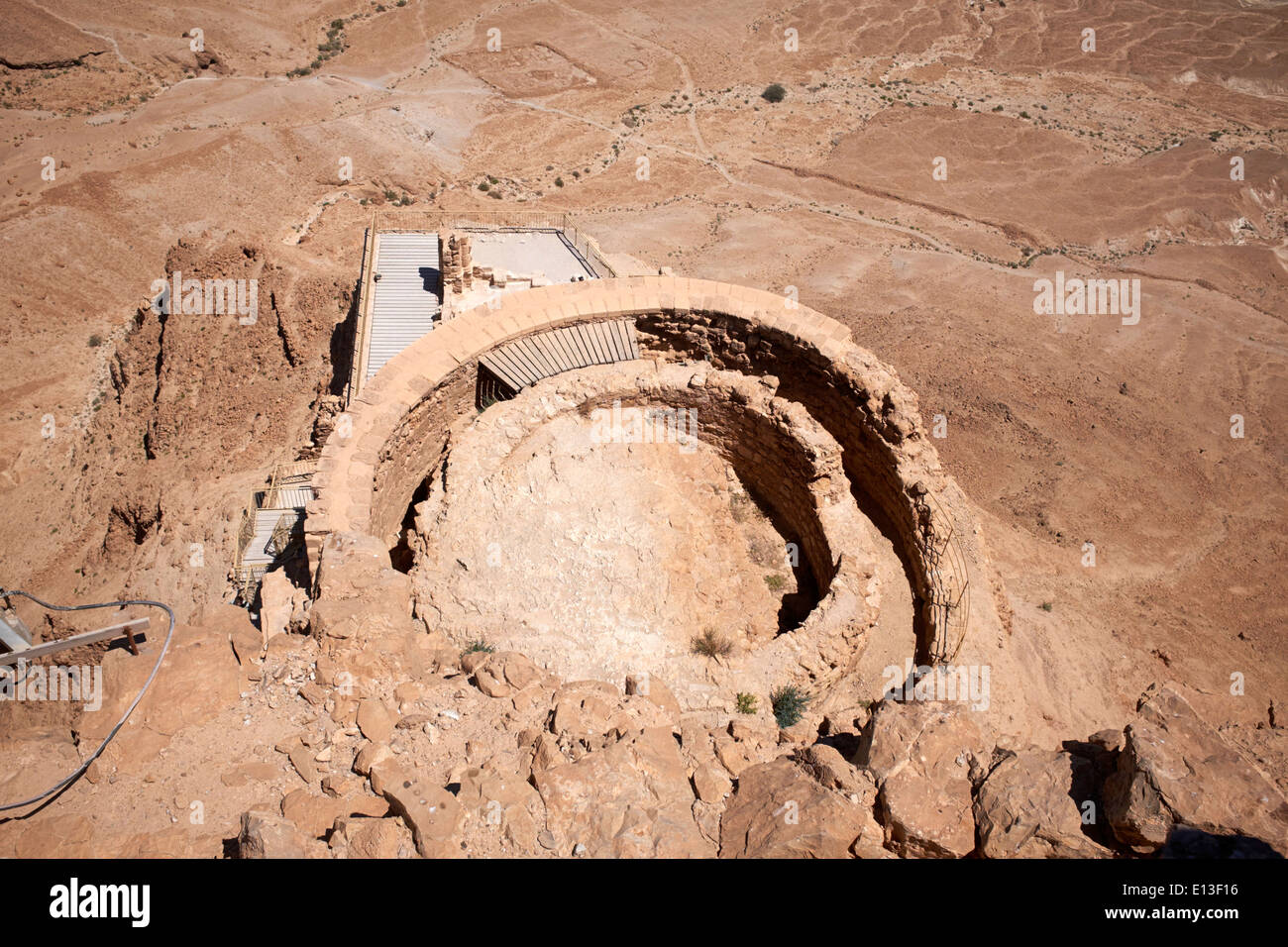 Masada fortress hi-res stock photography and images - Alamy