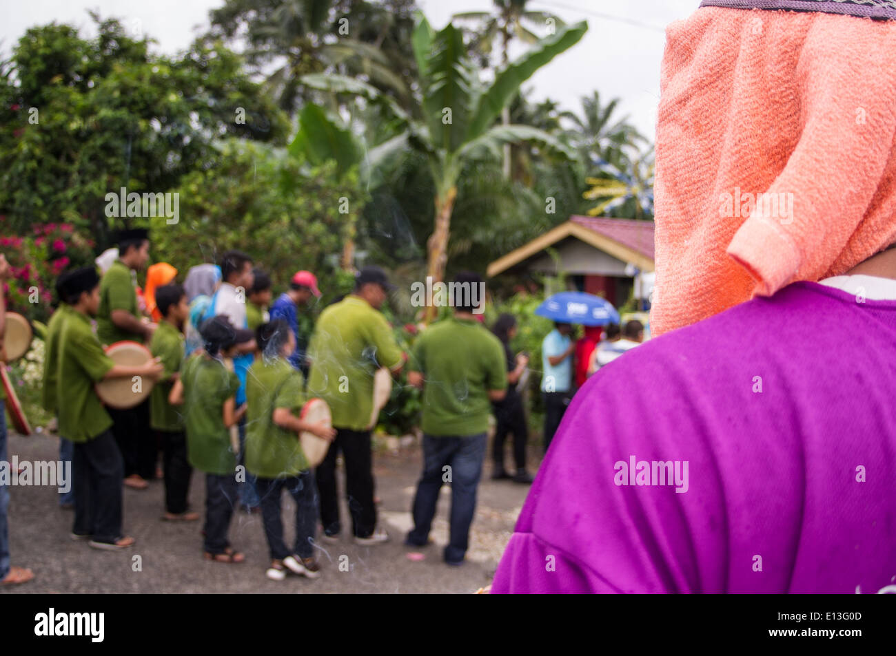 Malay village hi-res stock photography and images - Alamy