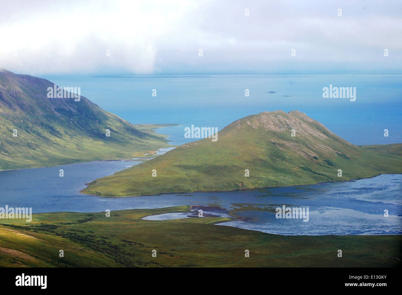 Aleutian range hi-res stock photography and images - Alamy