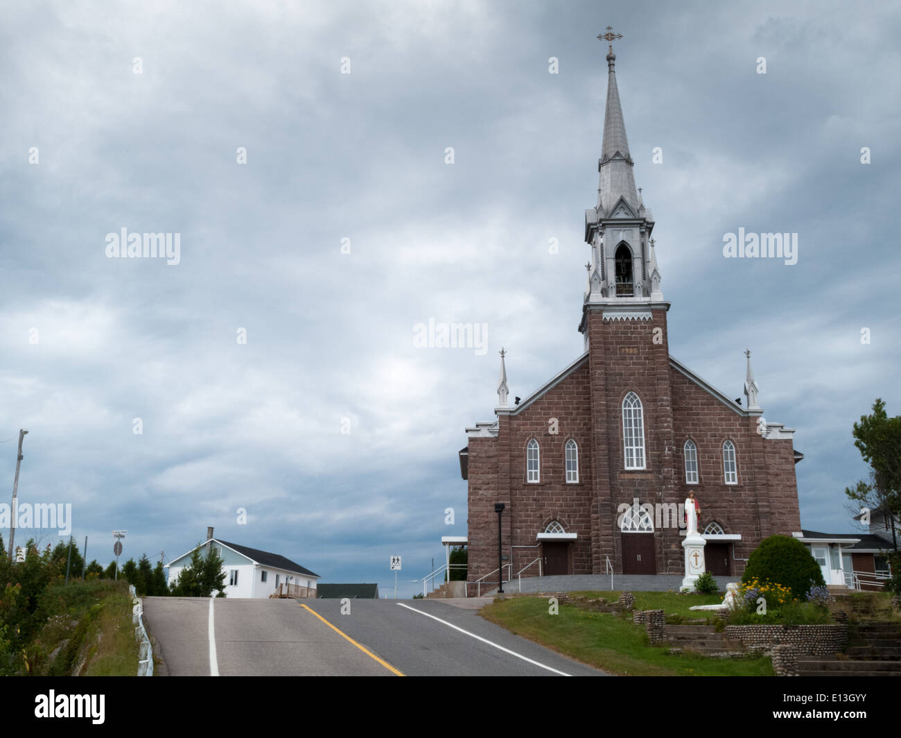 Church at the roadside, Quebec, Canada Stock Photo - Alamy