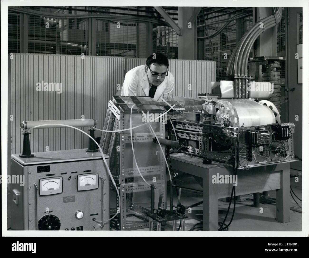 Short Circuiting High Resolution Stock Photography and Images - Alamy