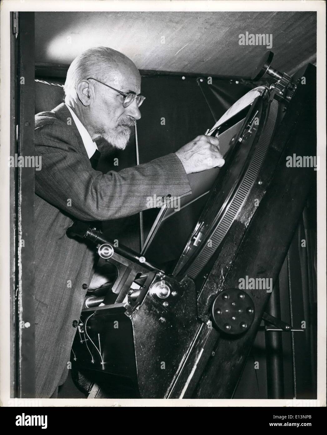 Einsteins works hi-res stock photography and images - Alamy