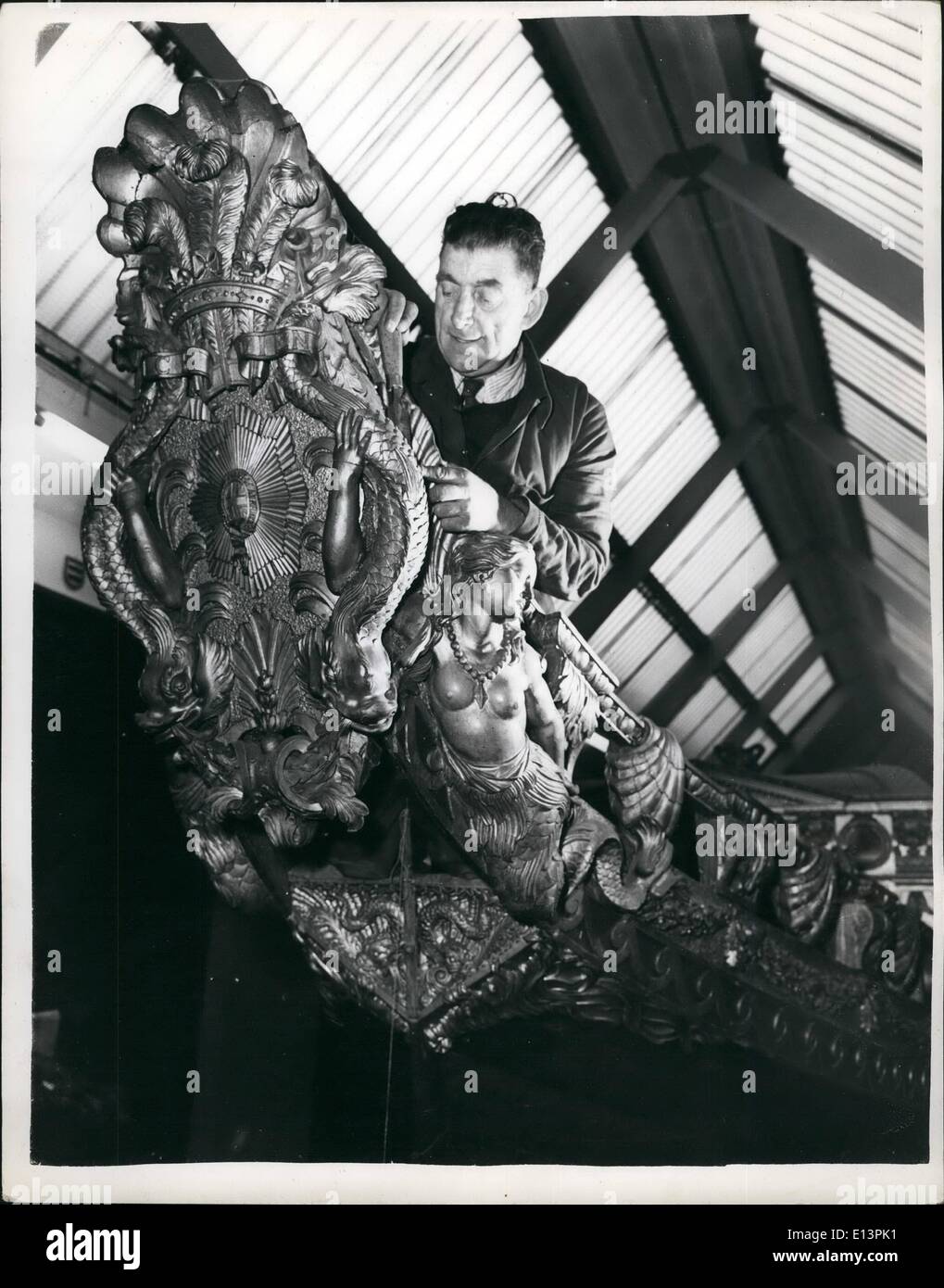 Royal barge museum hi-res stock photography and images - Alamy