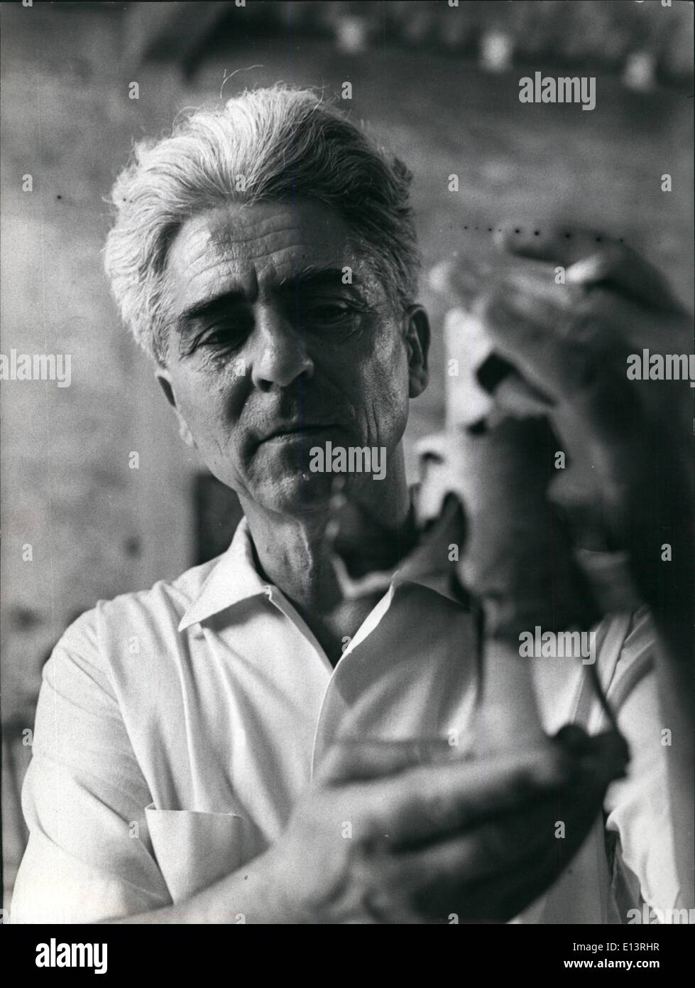 Famous italian sculptor mirko basaldella hi-res stock photography and ...