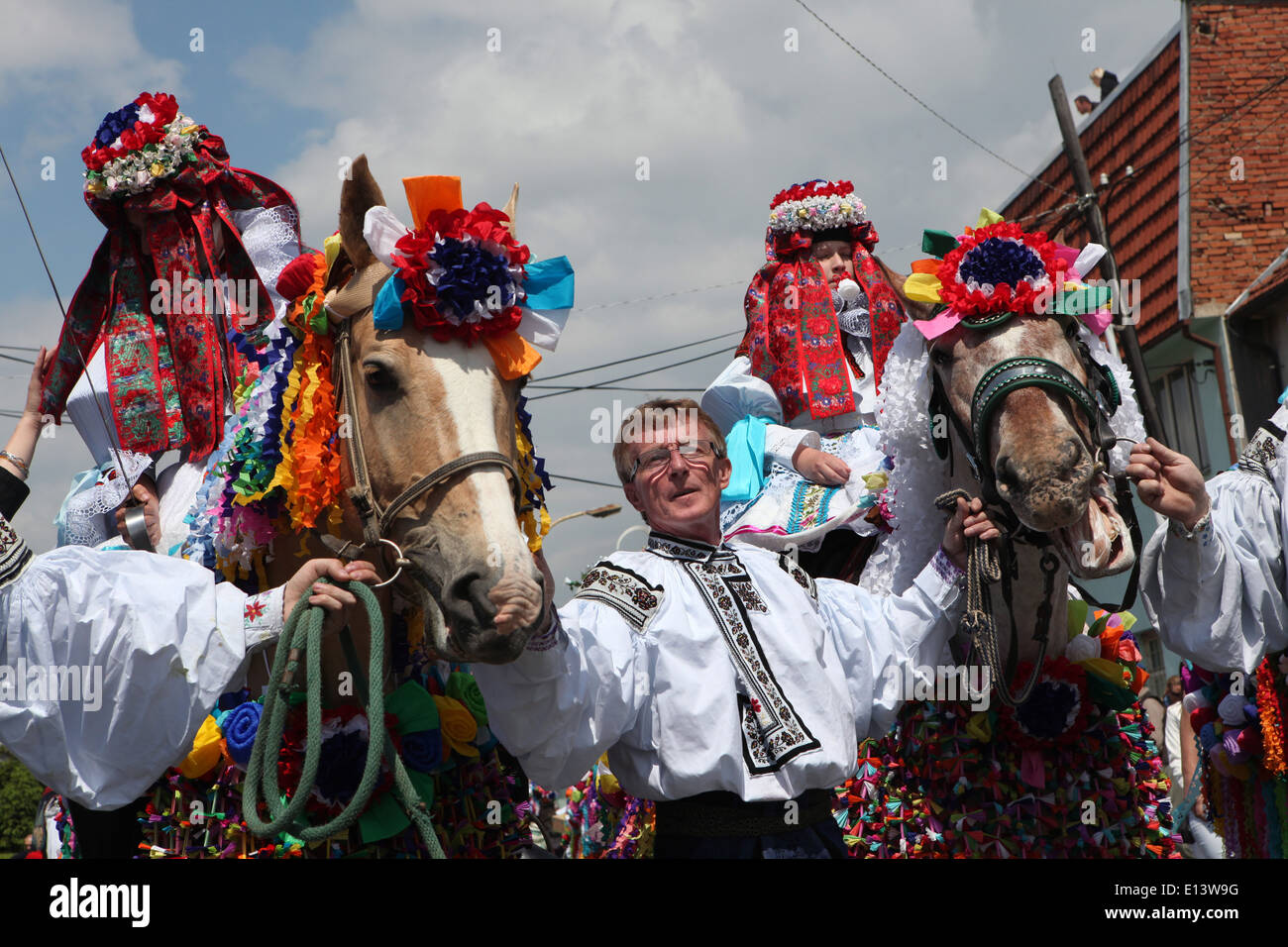 King rides hi-res stock photography and images - Alamy