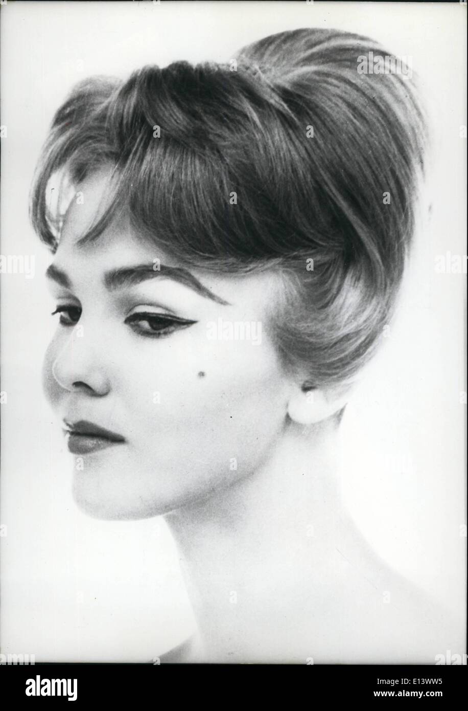 Charles ritz presented hi-res stock photography and images - Alamy