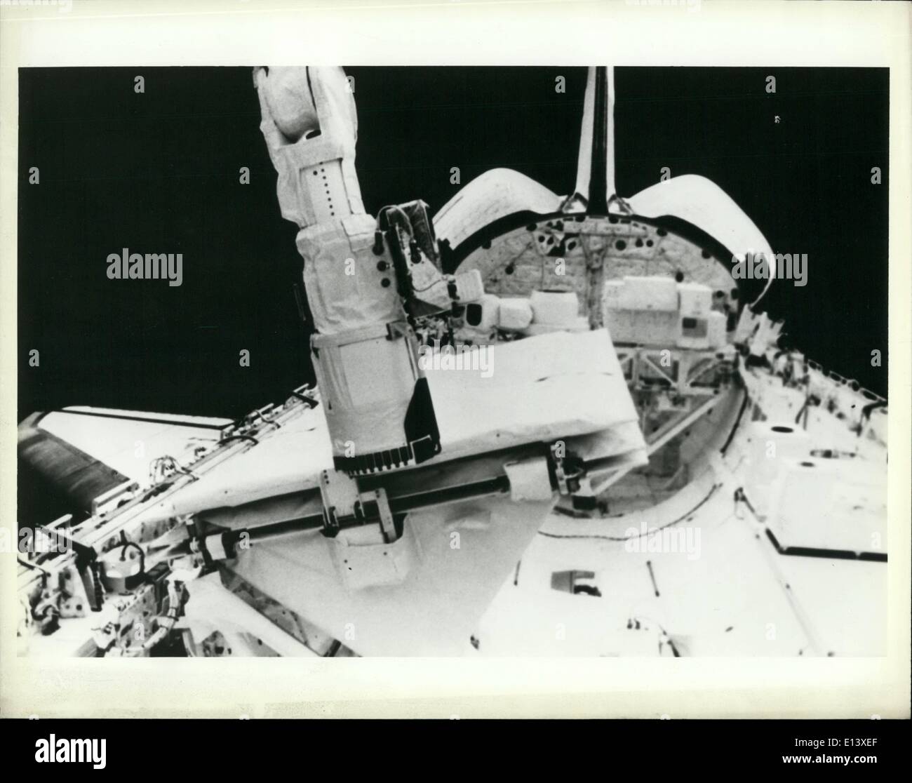 Mar. 27, 2012 - Shuttle: The end effector of the remote manipulator ...