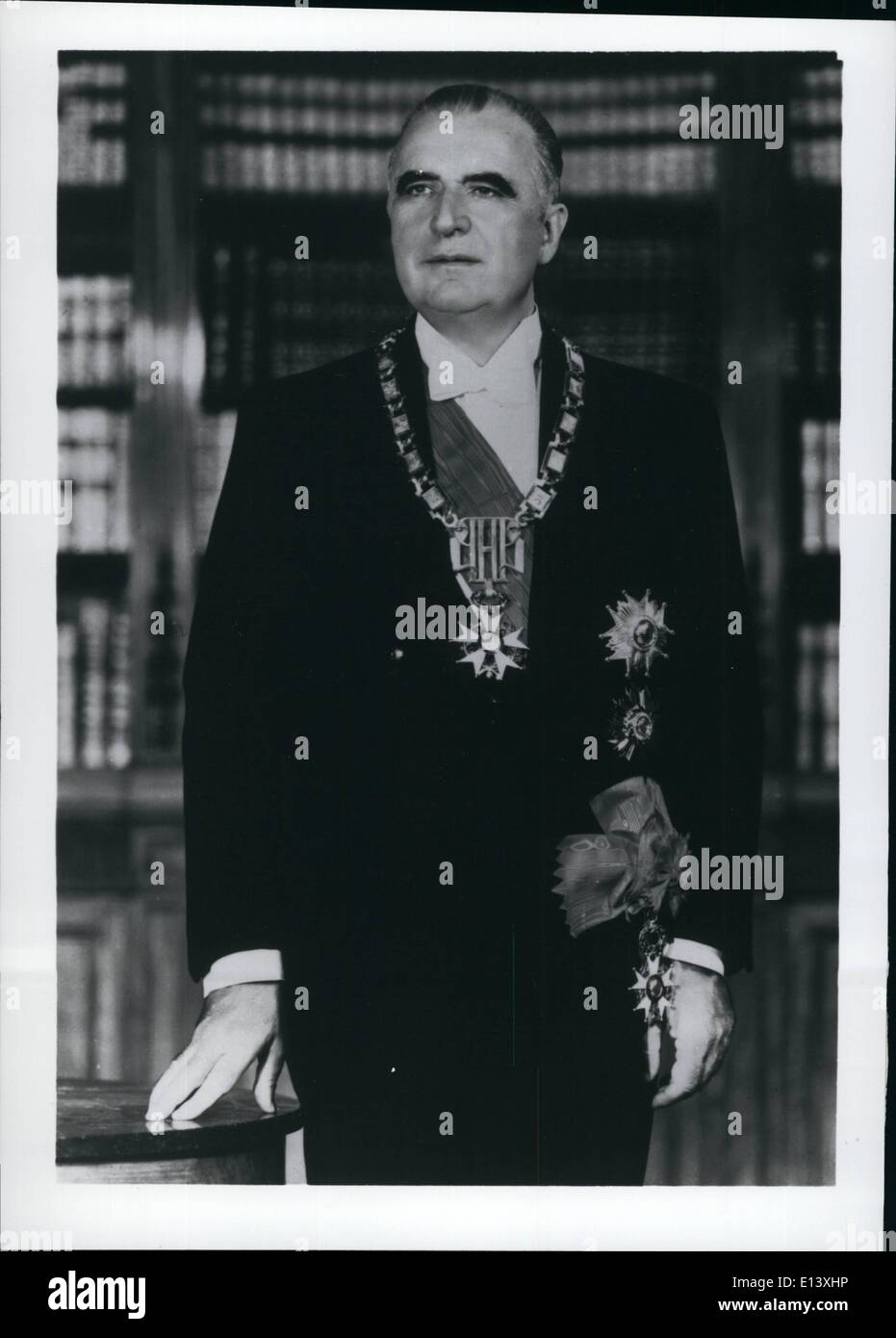 Official portrait president french republic hi-res stock photography ...