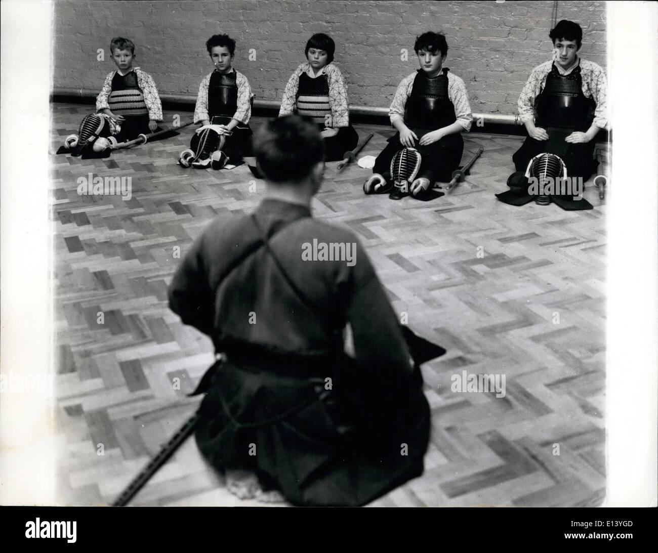 Disrobe hi-res stock photography and images - Alamy