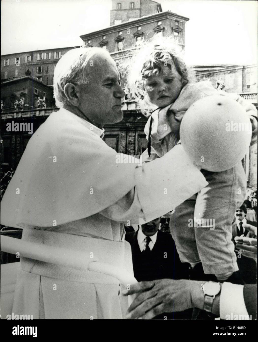 Mar. 31, 2012 - Porp John Paul II shot in St Peter's Square: Pope John ...