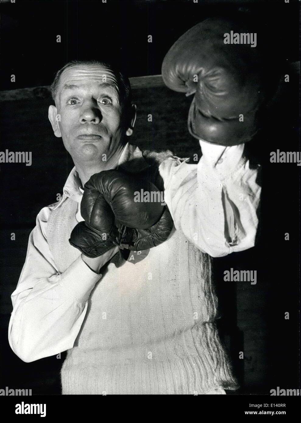 Andy newton blind boxer hi-res stock photography and images - Alamy