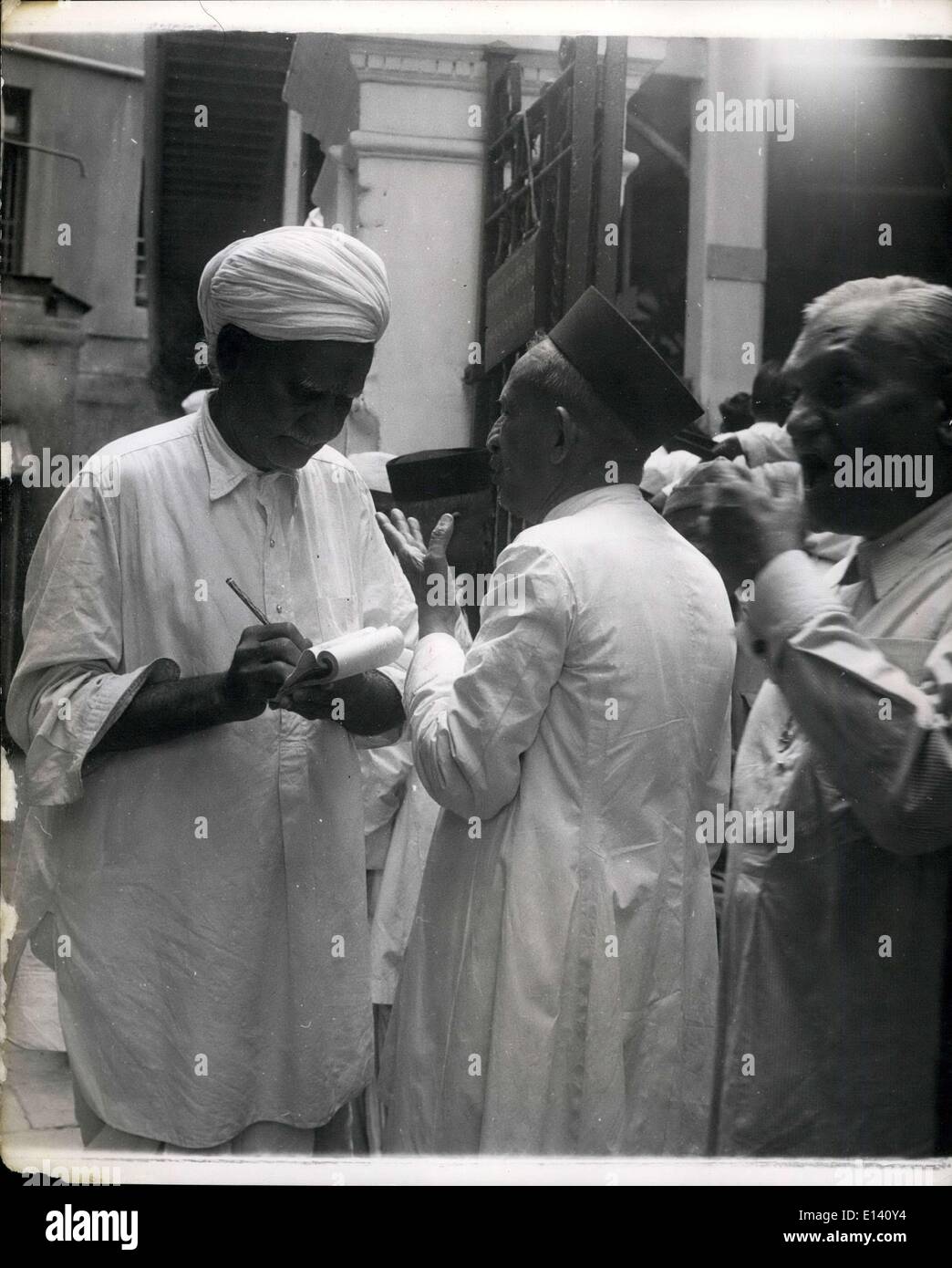Mar. 31, 2012 - Hectic life for Indian stock exchange members. Excitale ...