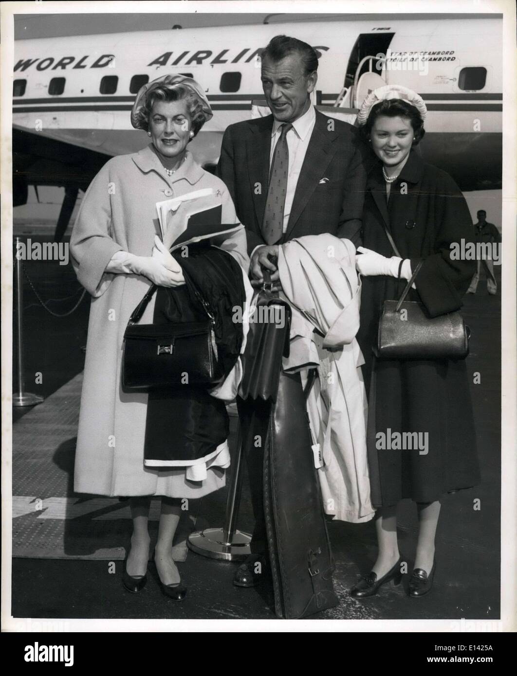 Mar. 31, 2012 - Gary Cooper, His Wife And Daughter, Maria, 17 Years Old ...