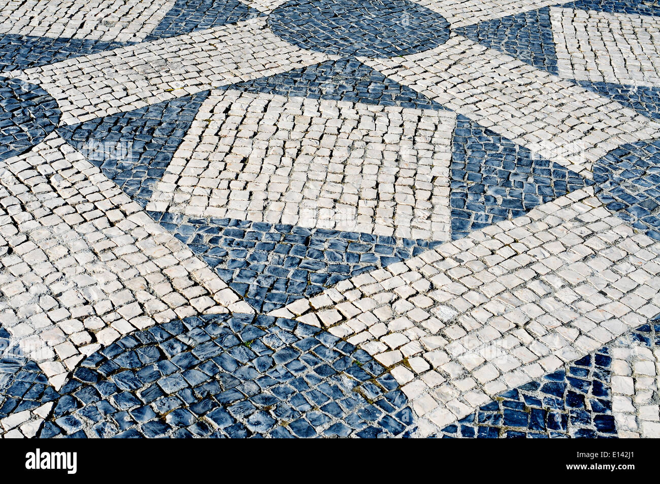 Portuguese pavement hi-res stock photography and images - Alamy