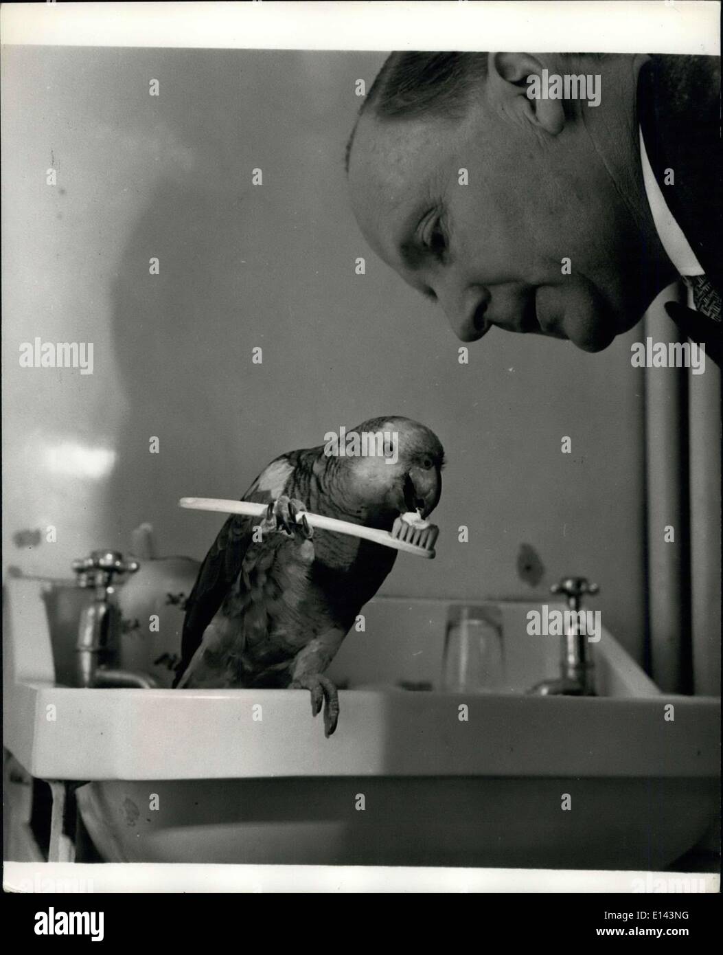 Captain hook hi-res stock photography and images - Alamy