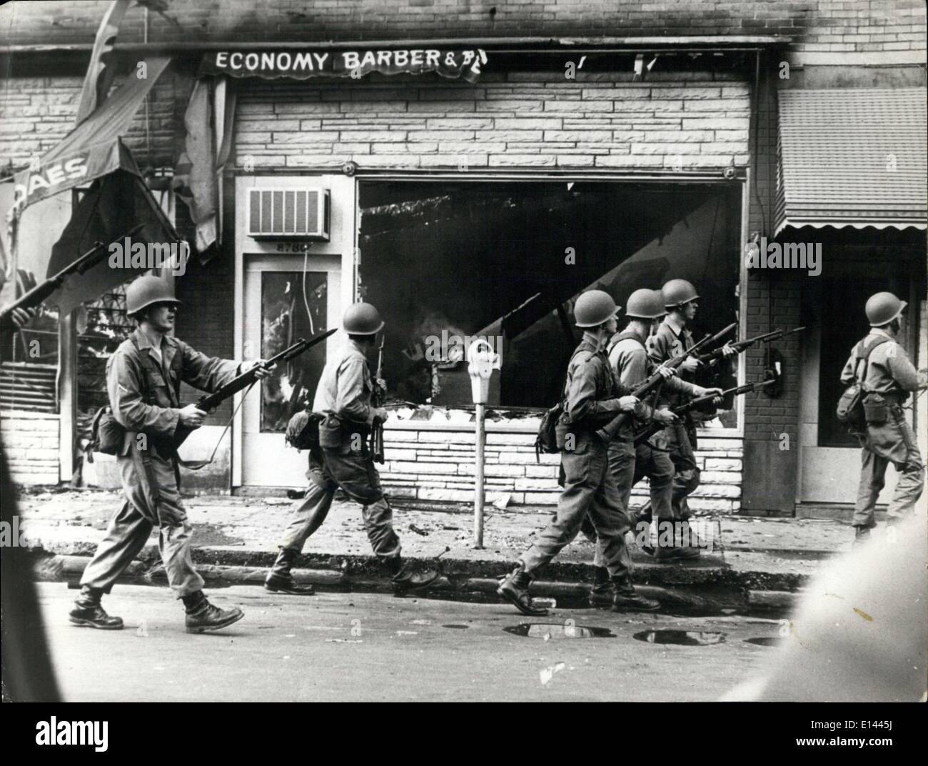 Race riots hi-res stock photography and images - Alamy