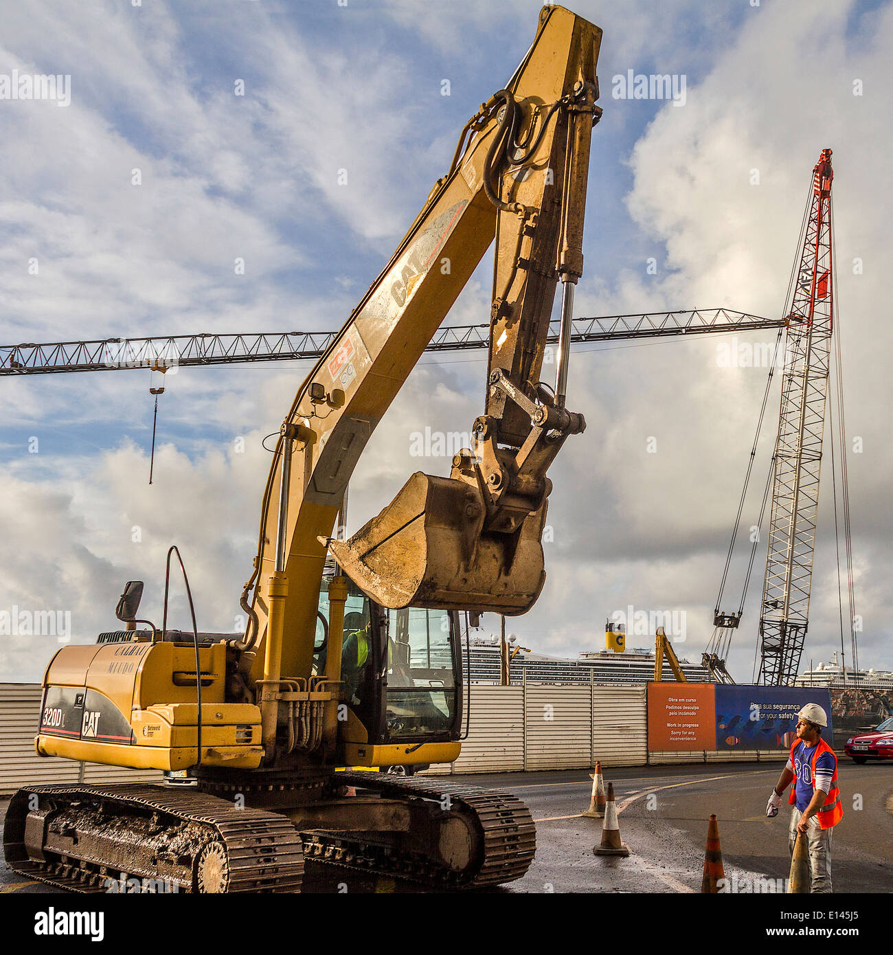 Digger At Work Funchal Madeira Portugal Stock Photo - Alamy