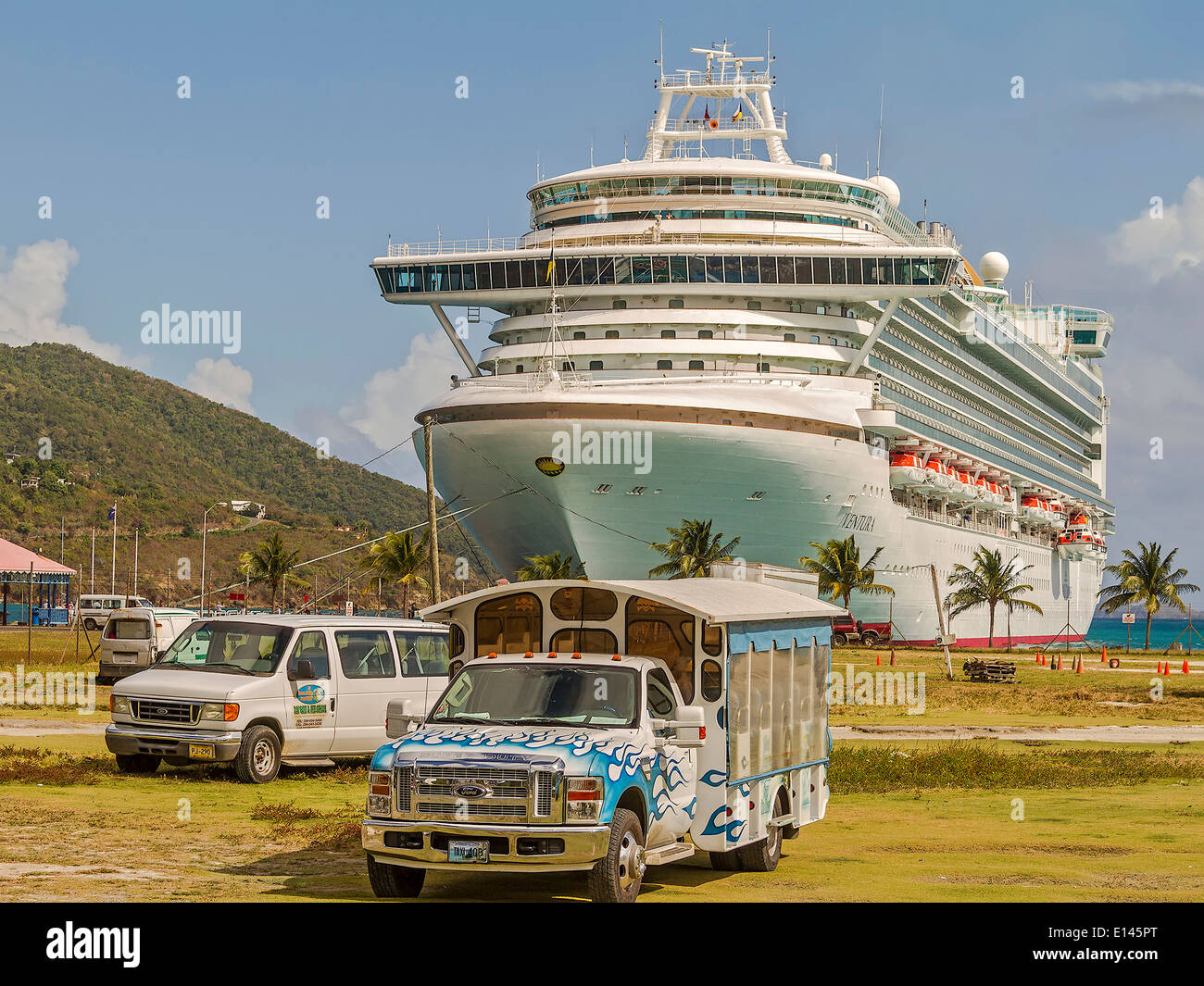 Virgin islands tour buses hi-res stock photography and images - Alamy