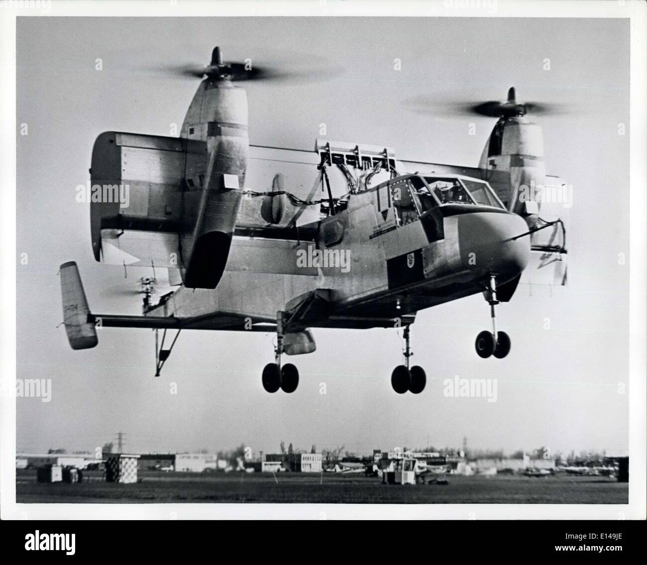 Is it a bird is it a plane hi-res stock photography and images - Alamy